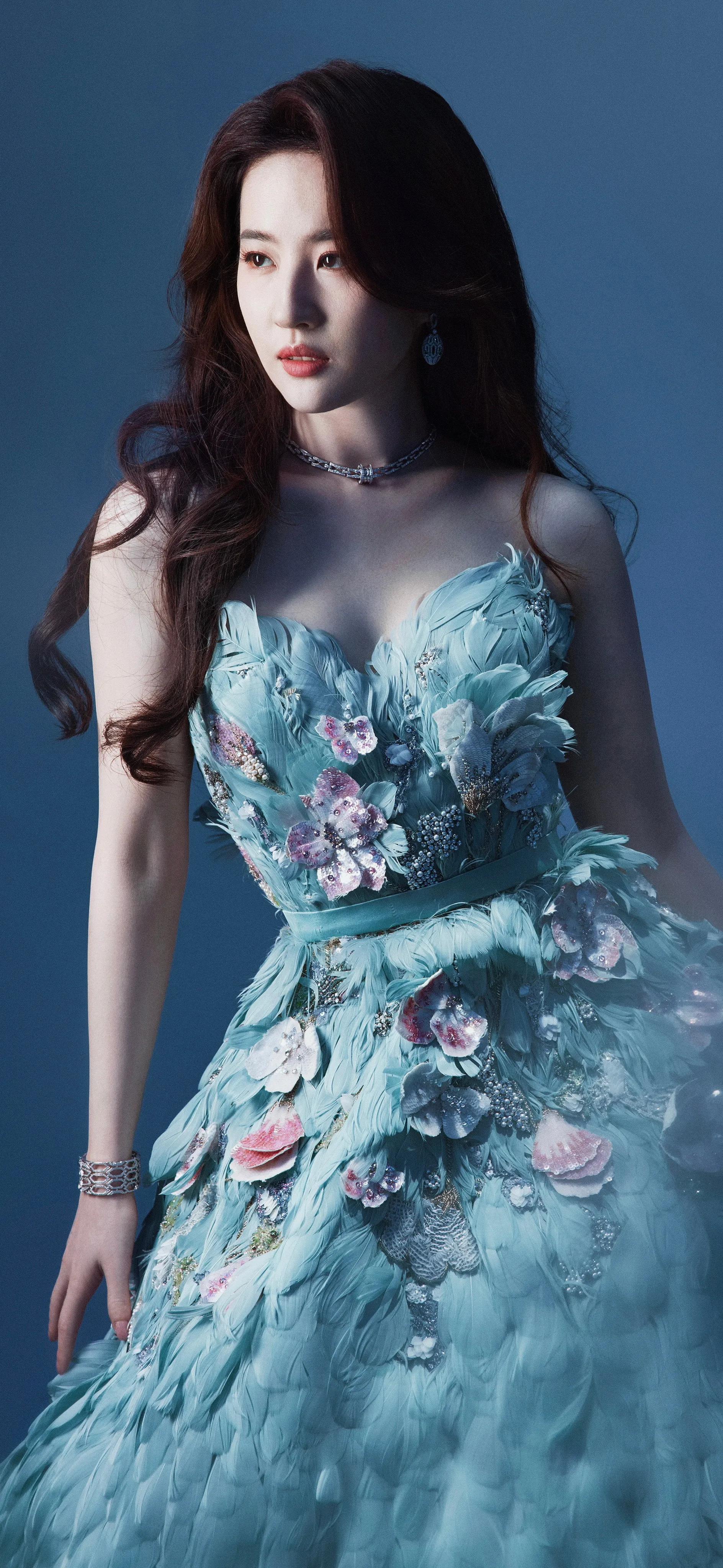 Liu Yifei-Weibo Night-Peacock Princess - iMedia