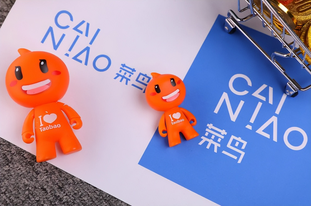 Dan bird changed its name to rookie: can the difference of one word be ...