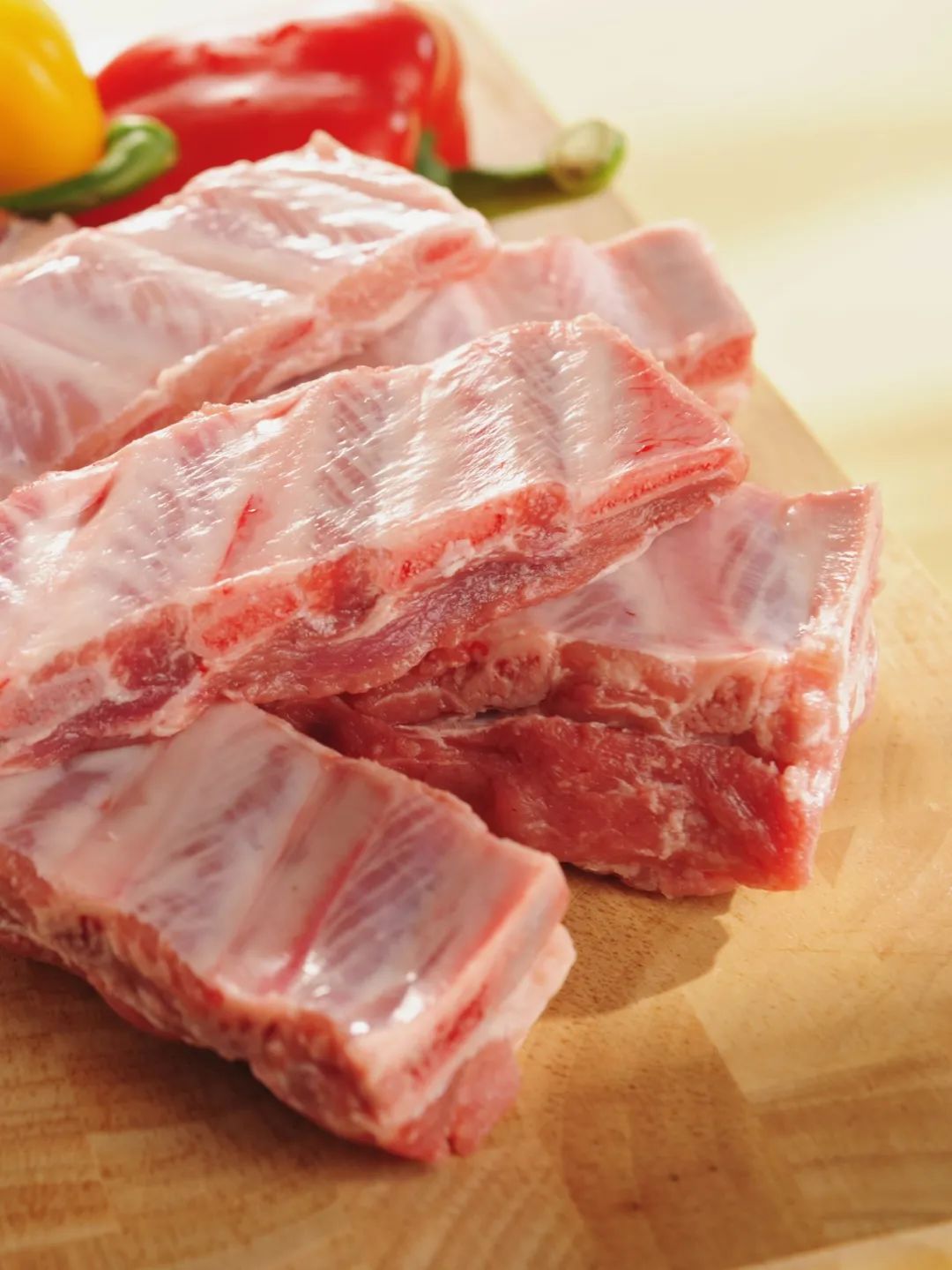 Which part of a pig tastes the best?Stick to the flesh!Please don't ...