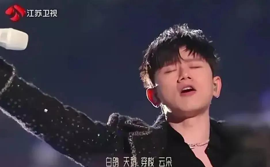 Singer Yang Kun: "The Chinese music scene has gone back at least ten ...