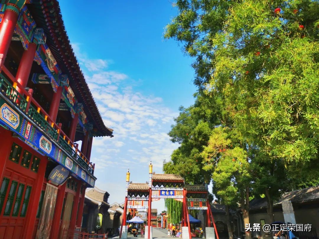 Embrace the coolness of summer, welcome autumn and honor the country - iMedia