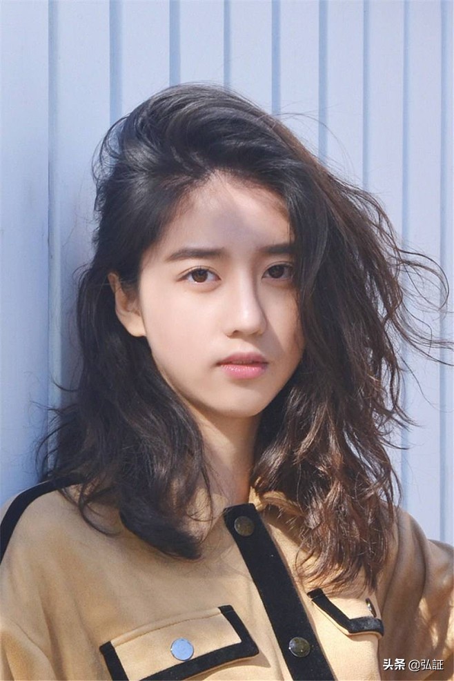 "Sweet Girl" Li Kaixin, a beautiful, smart and talented girl next door ...