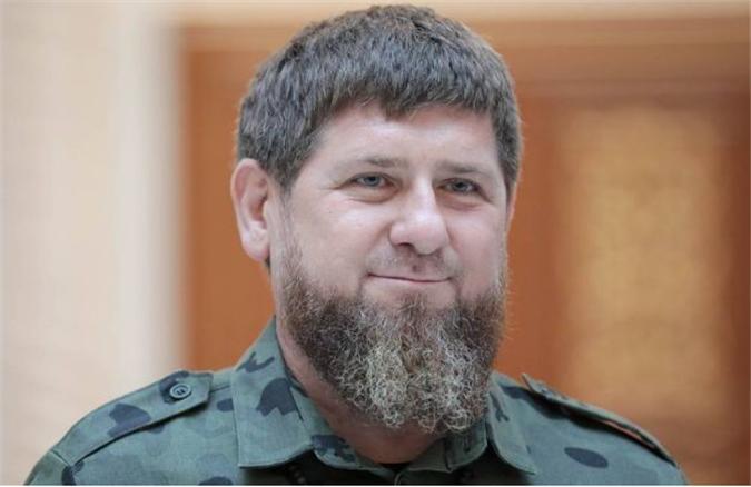 Chechen leaders show their loyalty: To solve Ukraine, President Putin ...