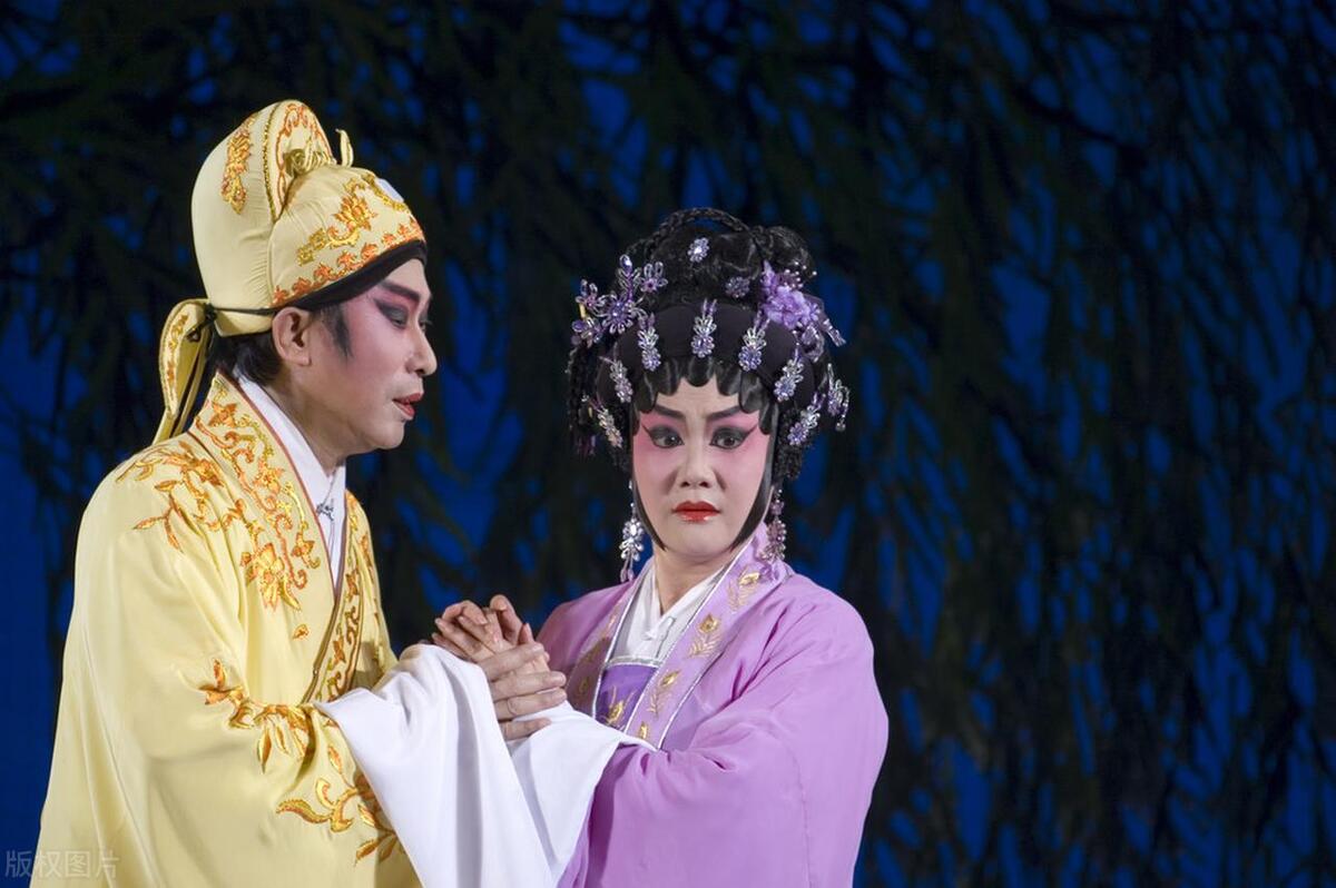 Why do some people say that Peking Opera is the play of eunuchs in the ...