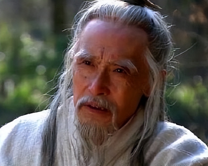 What is the relationship between Mr. Shui Jing and Sima Yi? Is there an ...