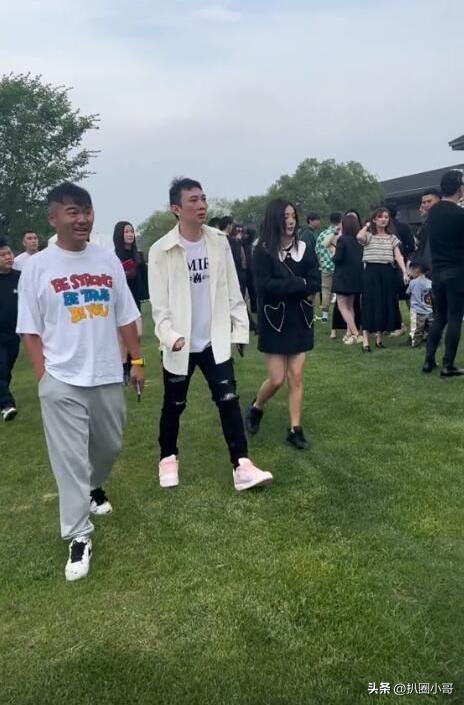 Internet celebrity Lin Shanshan's second marriage, Wang Sicong took his ...