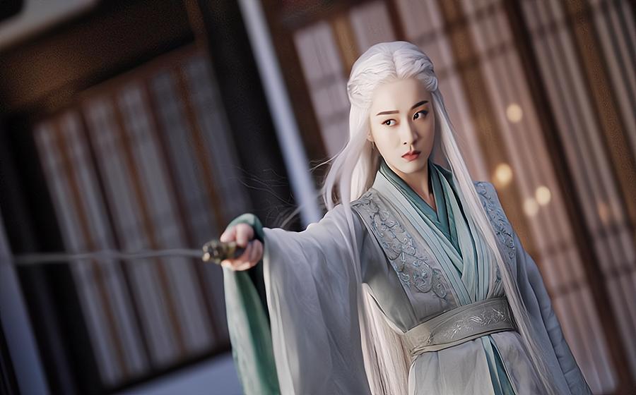 "Celebrating More Than Years 2" was put on the agenda, ten protagonists ...