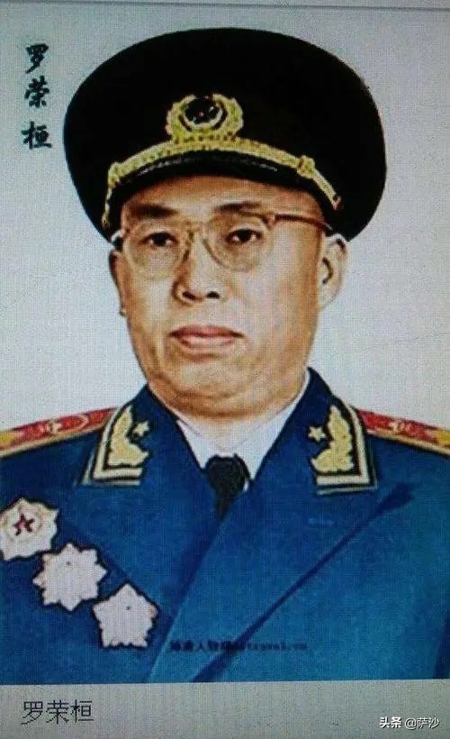 Why is Lin Biao afraid of light, water, cold and hate women?Lin Biao ...