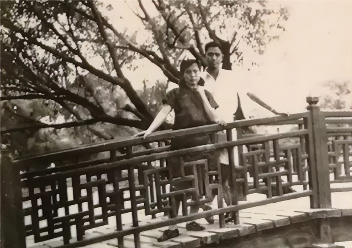 Hearing that he was sentenced to death, Wang Xiaohe smiled. Two days ...