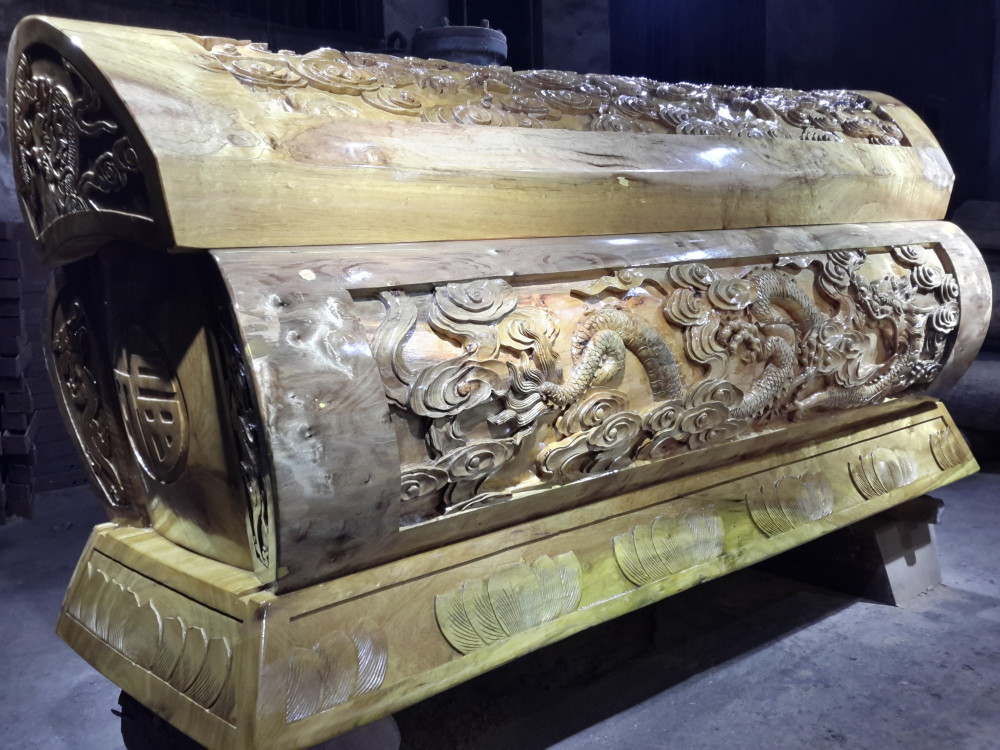 After the death of Emperor Han Ling, the twelfth emperor of the Eastern ...