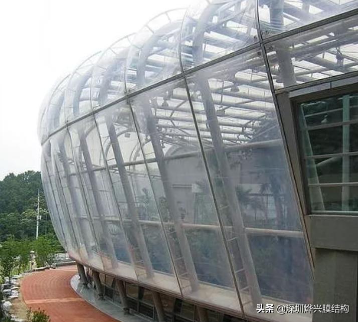 The advantages of ETFE membrane structure for facade and roof - iNEWS