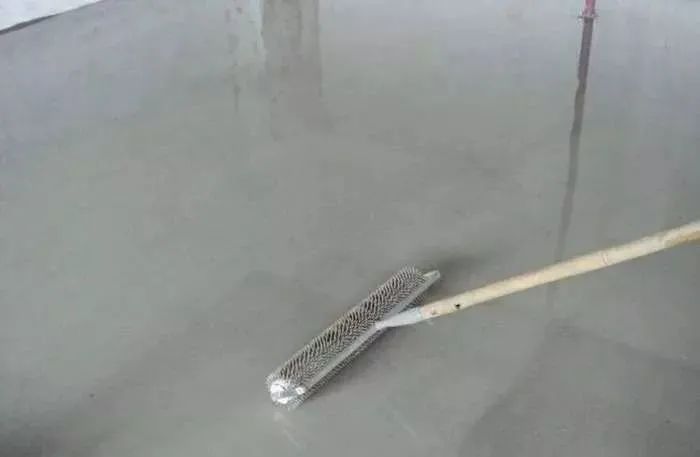 Construction method of cement self-leveling floor - iNEWS