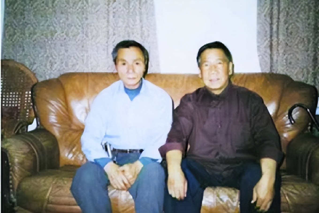 In 1954, Lin Boqu visited Deng Zihui's house and said straight to the ...