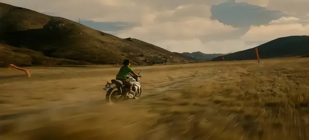 The ghost director's new horror film is finally online, and it really ...