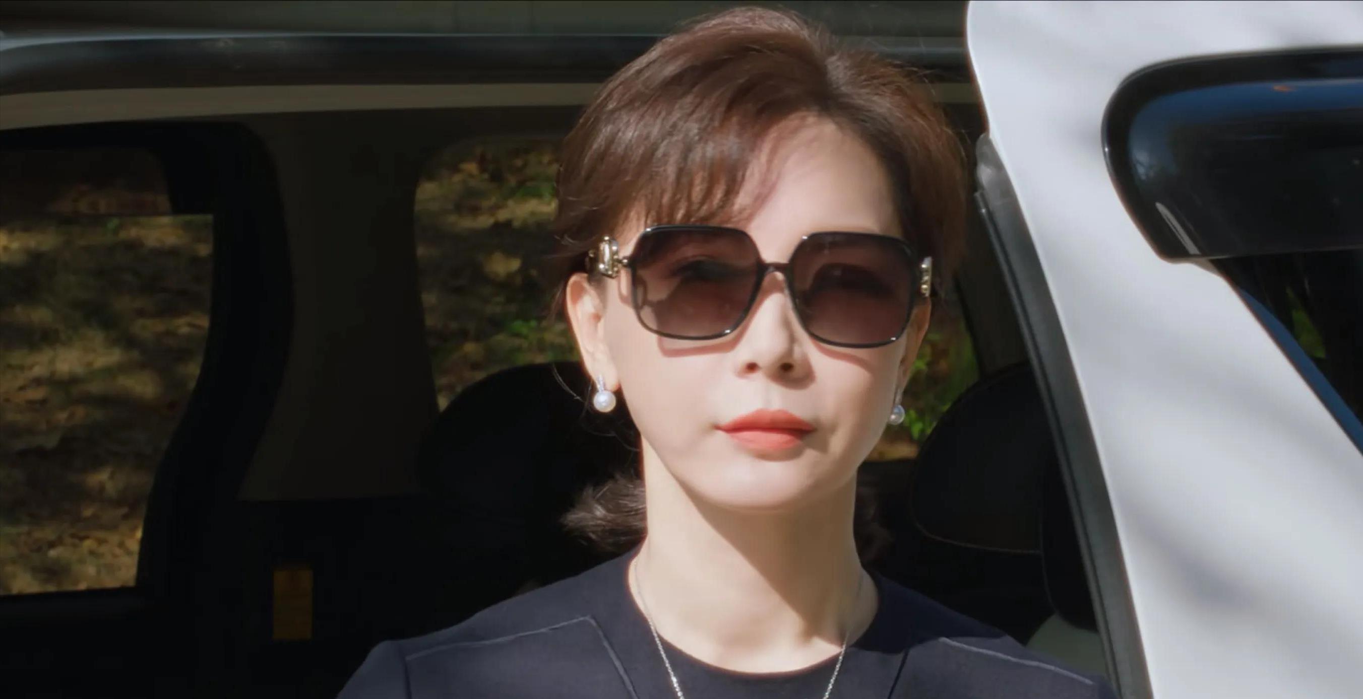 Halfway through 'Imperfect Victim' episode, I finally know who the author of 'Rape' is - iMedia