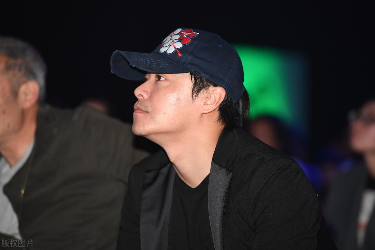 Wang Baoqiang gained 30 pounds for the new movie, bumped into Wu Mengda ...