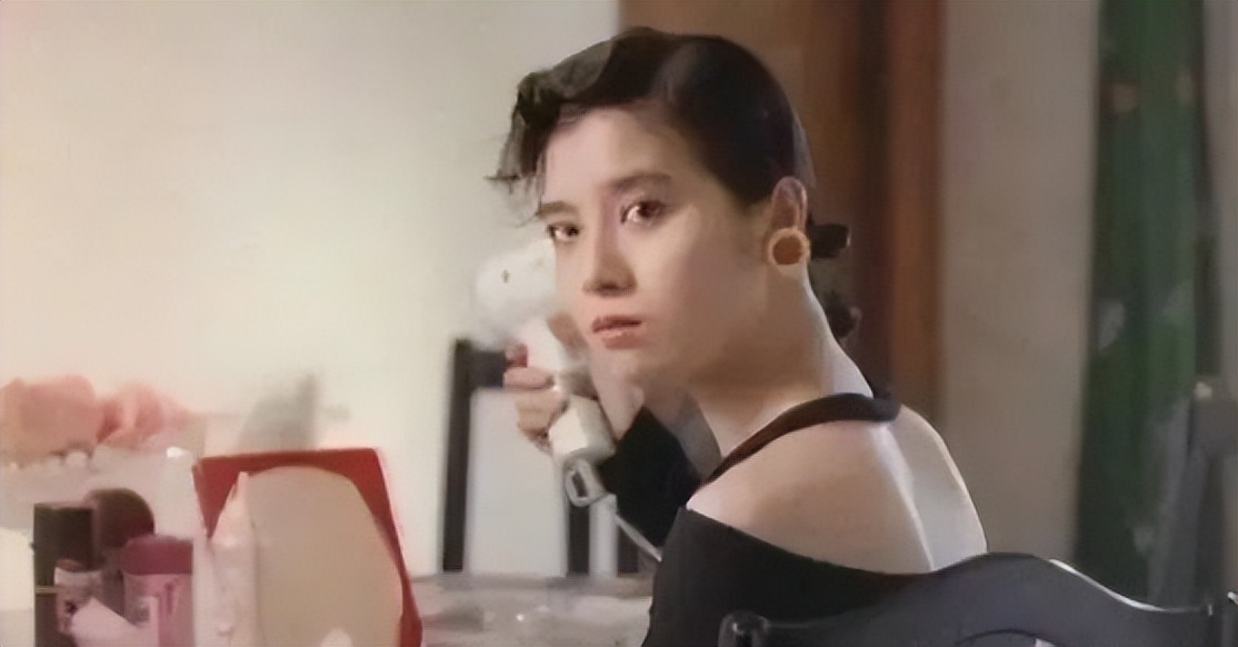 In addition to "Yuan Lemei" in "Ghost Husband", Yue Ling has also ...