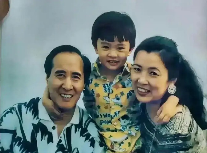 Zhang Ning and Lin Liguo: The rich man's love affair was exposed, three heartwarming scenes ...