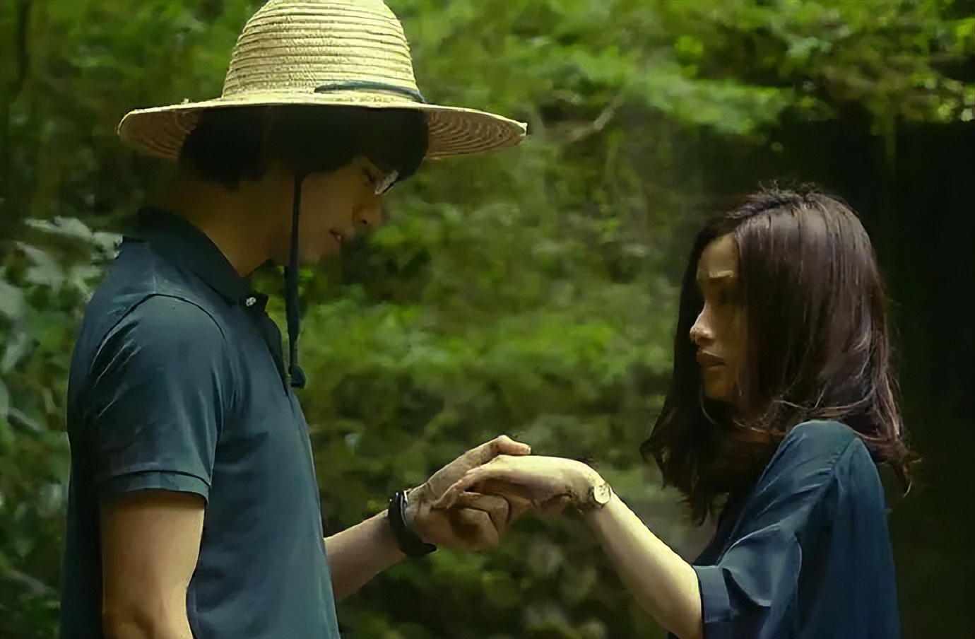 "Day Face": a love triangle, thinking deeply about the desire, confusion and inner struggle in ...