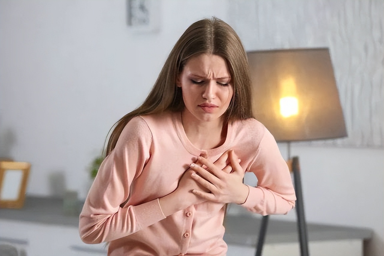 Why does my chest "tingle" for a few seconds?Is it heart disease?Doctor ...