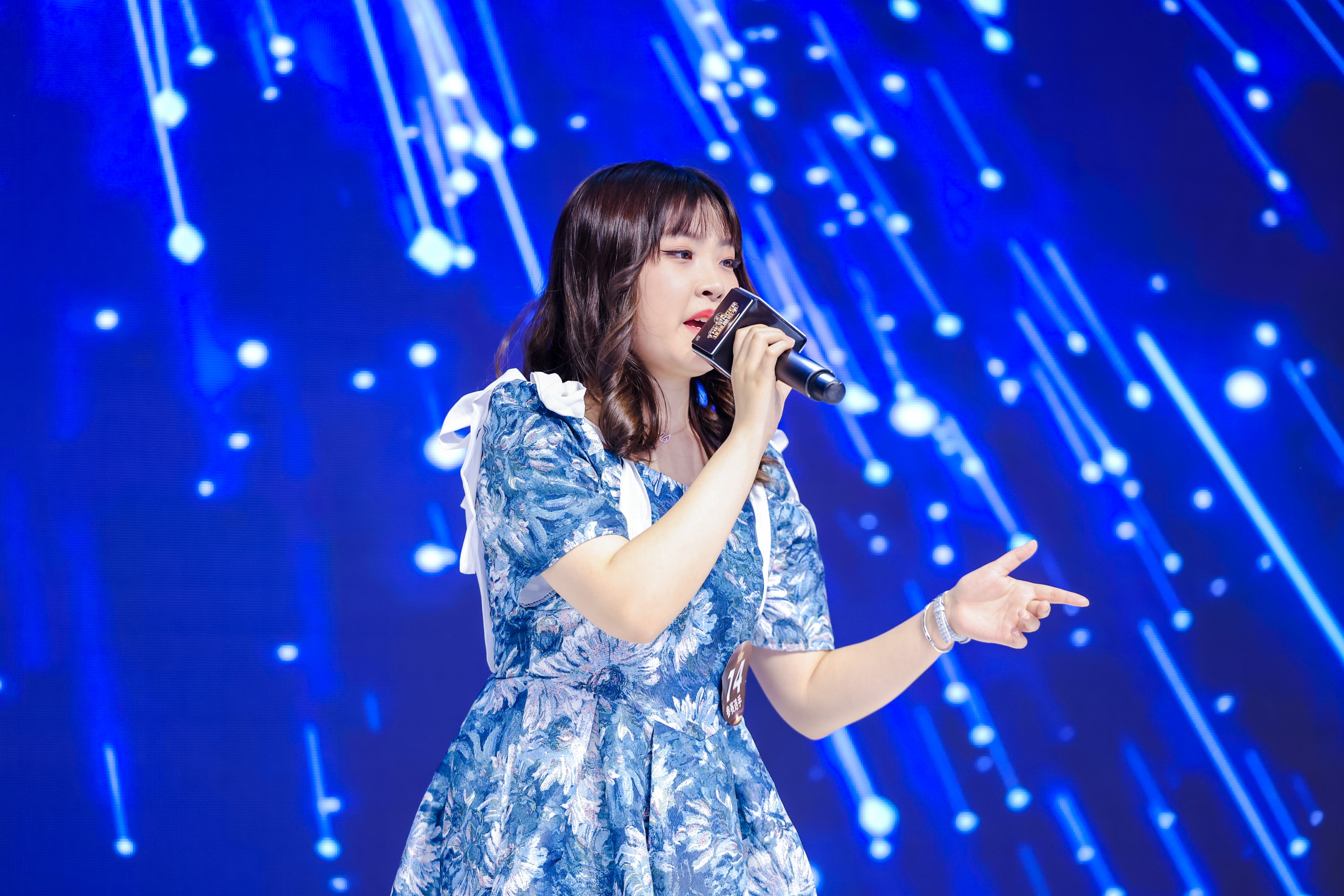 "This is the singer" Guangzhou's best popular singer Xu Ruting: use ...