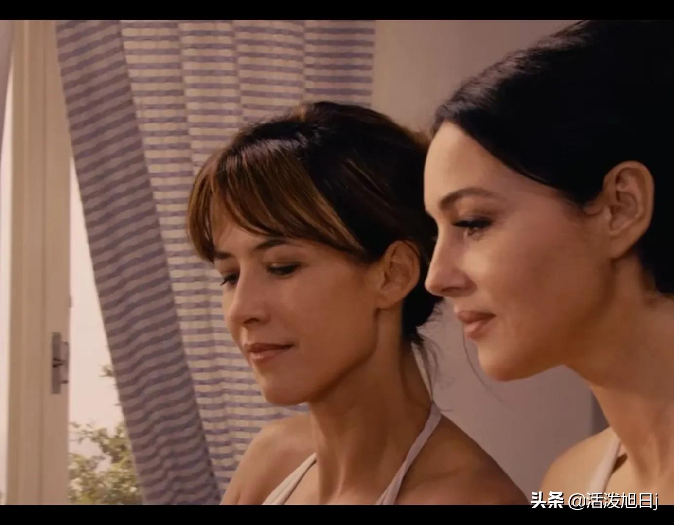 The two queens are together, it's so real - iNEWS