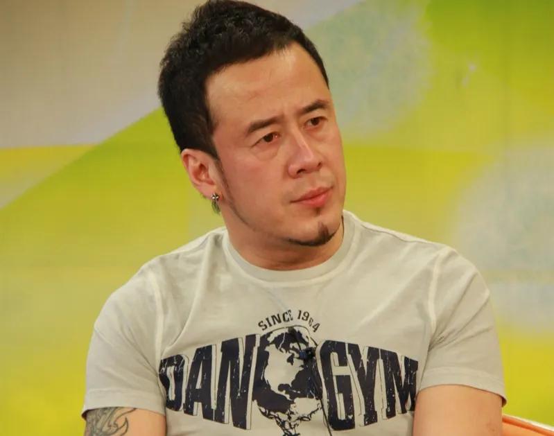 Sun Hao: From a singer to an actor, relying on strength to stand up, 55 ...