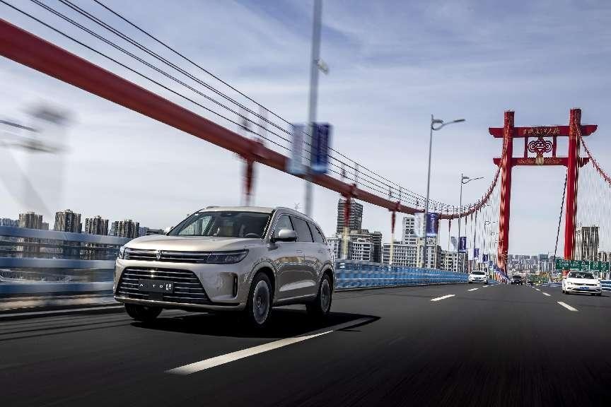 Double the performance and reduce the fuel consumption by half, the M7 ...