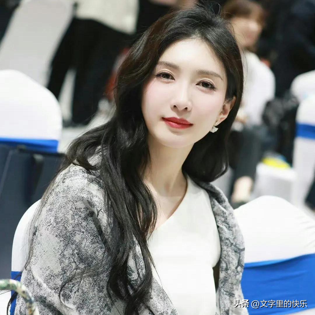 Who will save Jiang Shuying? Chen He, Guan Xiaotong: Do you have to give us a shot? - iNEWS