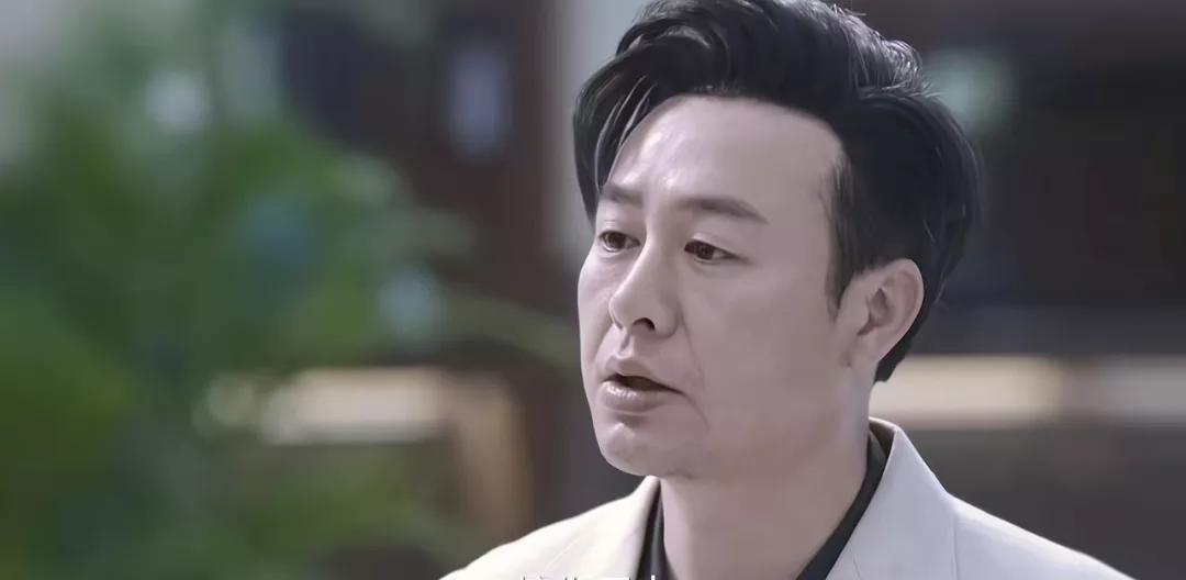 He didn't look for Shu Ting for many years after she left!He really ...