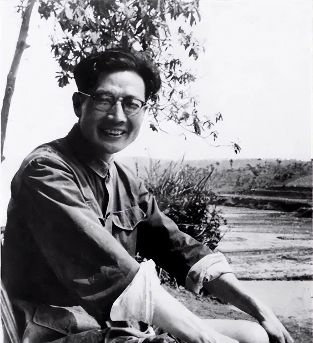 The proud son of a generation is now full of bad deeds, and Zhou Libo ...