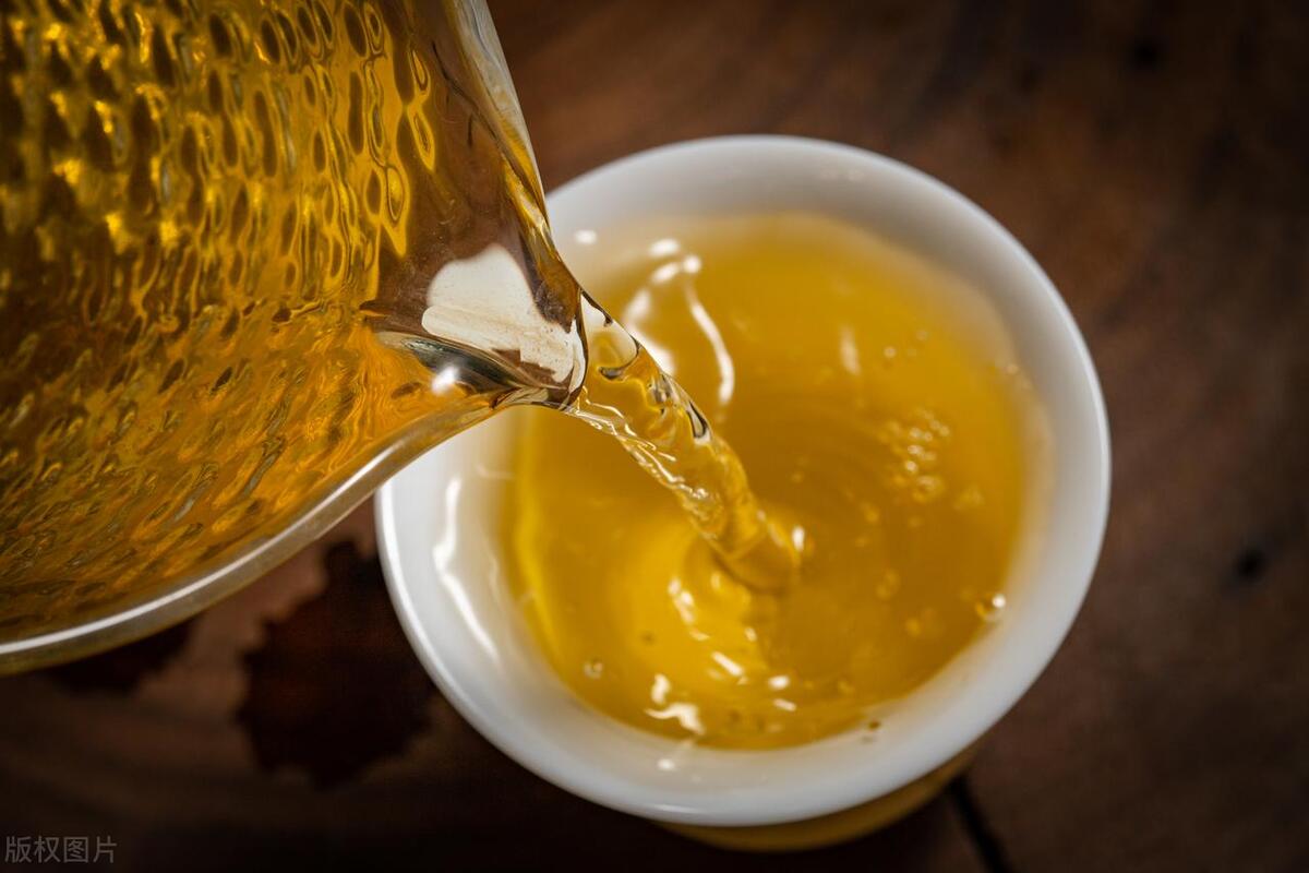 What is the difference between raw tea and cooked tea in terms of taste ...