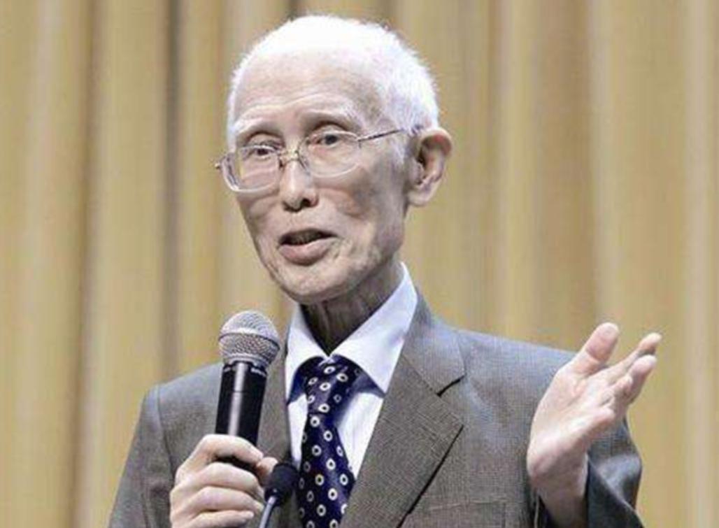 Yu Guangzhong criticized: Shen Congwen is dull and clumsy, Lu Xun is ...