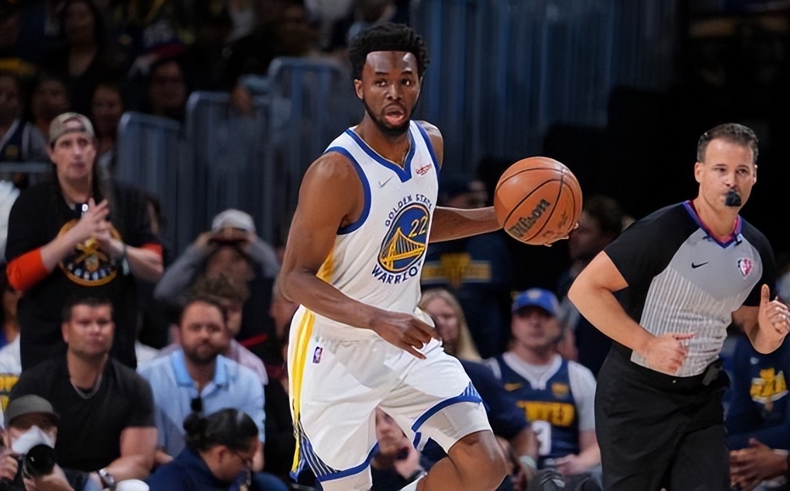 14 points and 5 assists at halftime, the balance is urgent!Wiggins ...