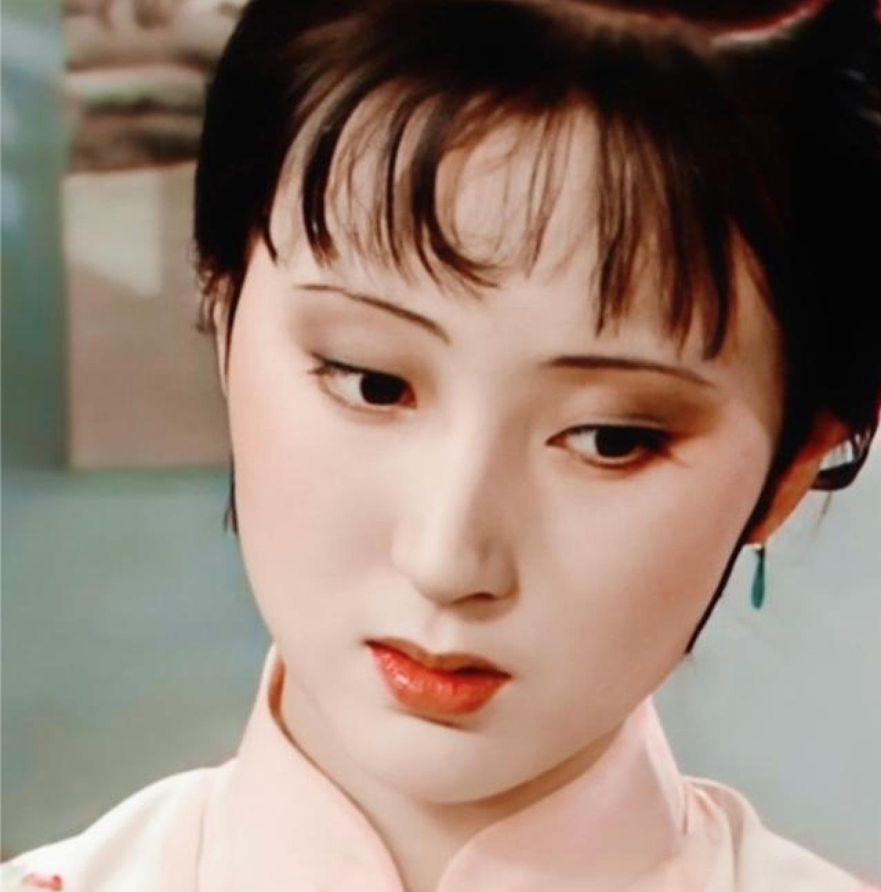 Character Analysis of A Dream of Red Mansions - Lin Daiyu - iNEWS