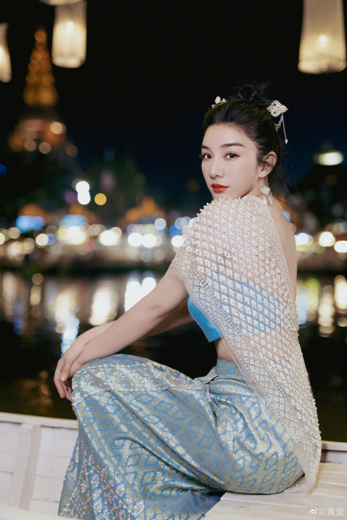 Huang Yi's Dai costumes are so beautiful, like a mermaid - iMedia