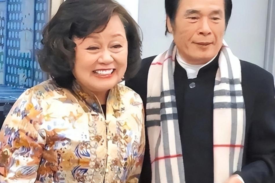 Lei Hong, an old drama player: All 6 wives ran away after bankruptcy ...