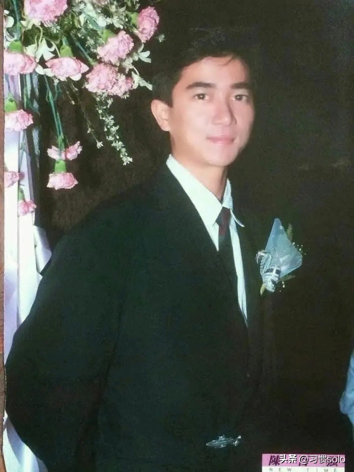 The prince of love songs favored by angels is haunted by demons and has ...