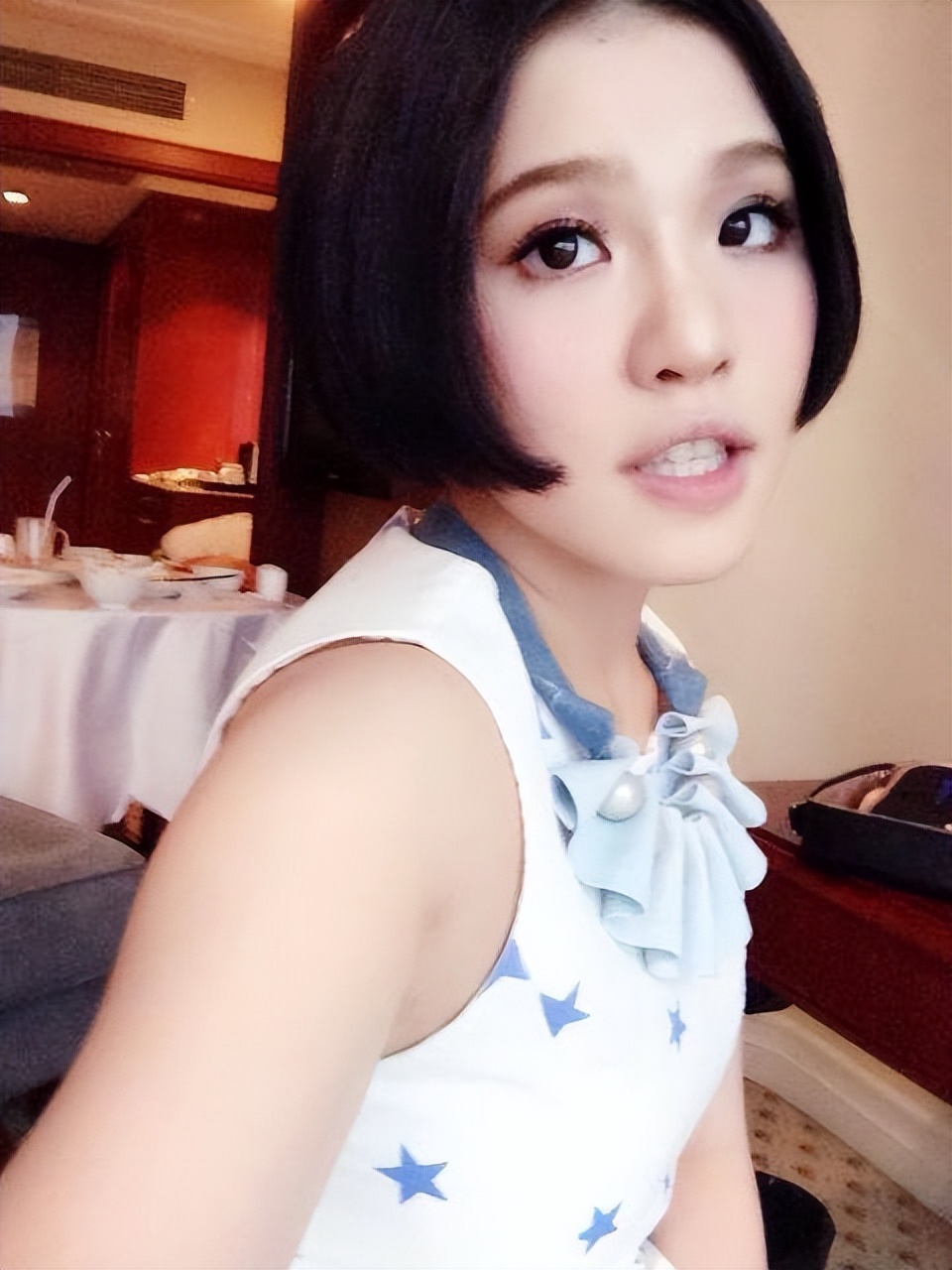 Xie Yilin did not work for 3 years after giving birth! Yang Mi helps ...