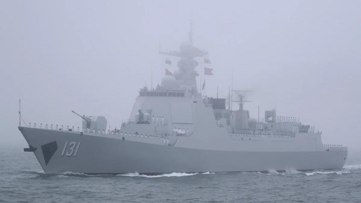 The shocking scene of the military exercise around Taiwan: 1 052D against 2 Taiwan ships, it is ...