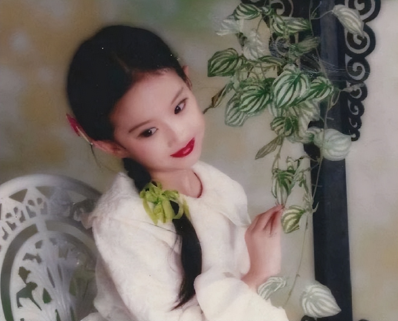 Rare childhood photos of celebrities are here! Xiao Zhan, Yang Zi, Zhao ...