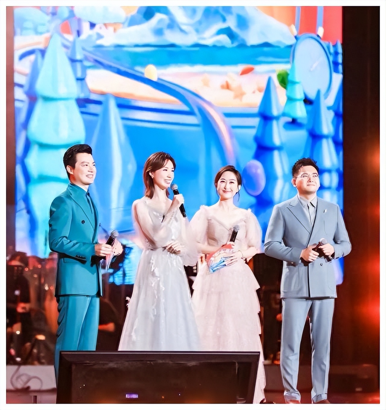 CCTV produced the Summer Song Concert, the star lineup was released ...