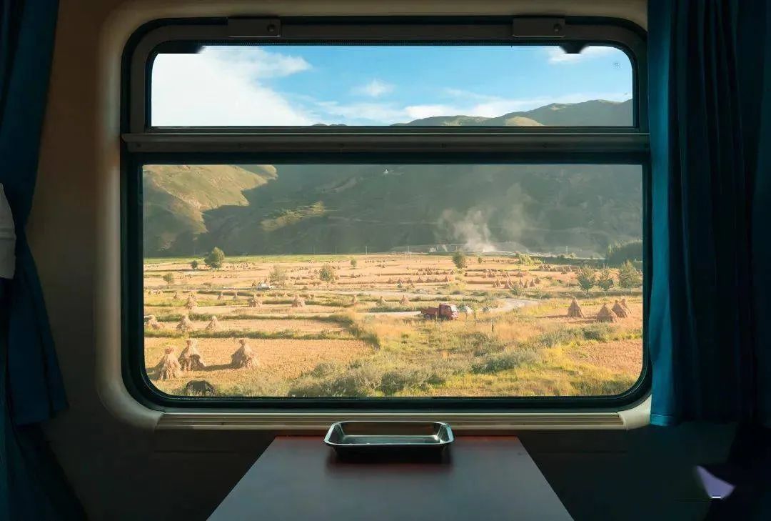 How about a real poor tour? Might as well come here to see! - iMedia