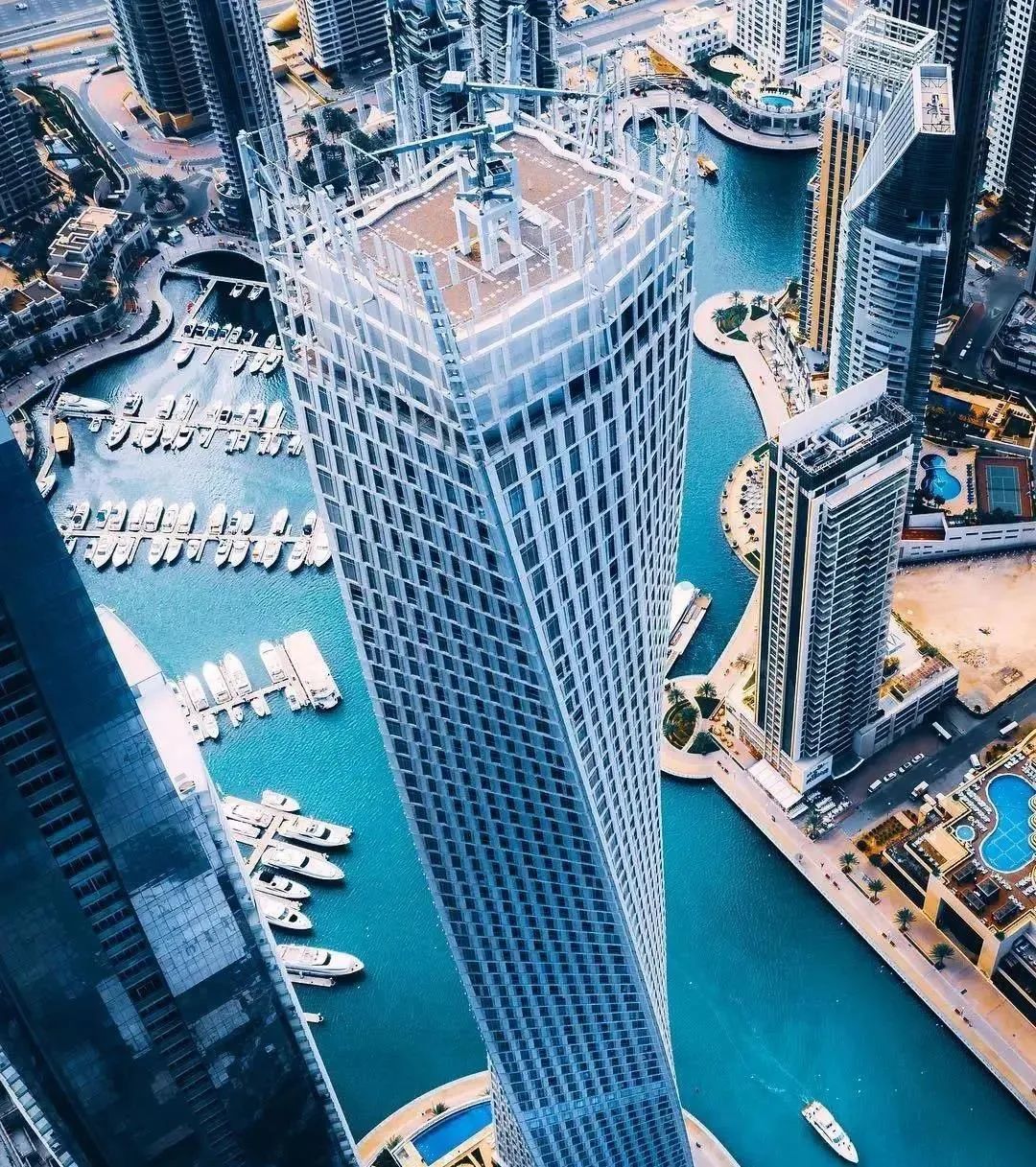 The local tyrant Dubai "strange" and "shocked" the building, the ...