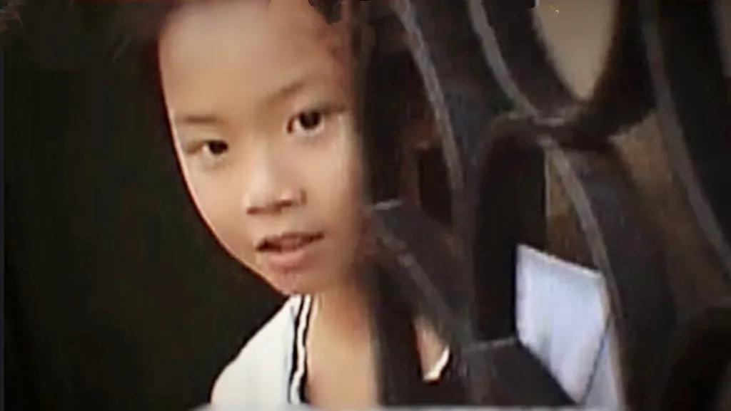 In 2001, a Chinese baby girl was adopted by a Spanish couple. She was killed at the age of 13 ...