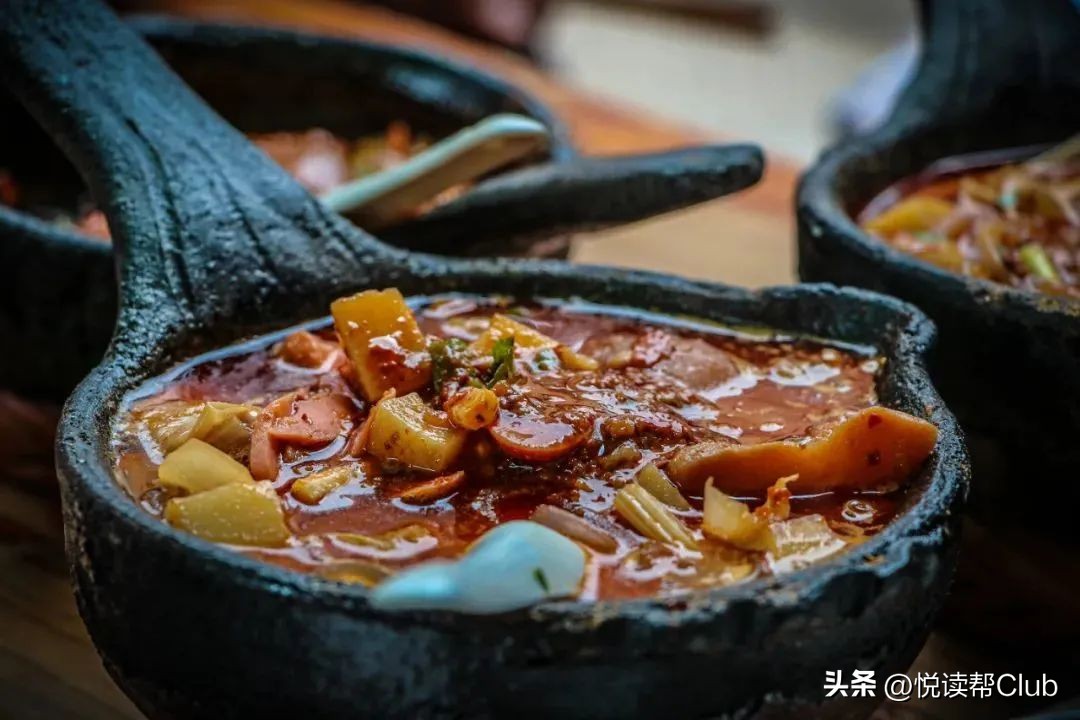 Live up to the food and live up to the fall!Anshun, these delicious ...