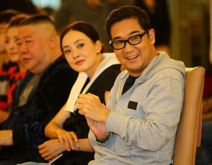 The collapsed house of Zhang Guoli, a big family, tore down the fig leaf set by many "honest ...