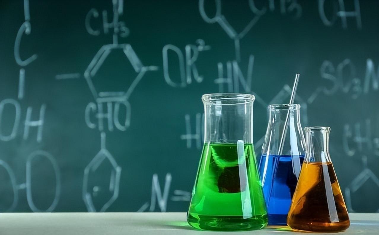 Whether the thermodynamic behavior of the mixed solution conforms to ...