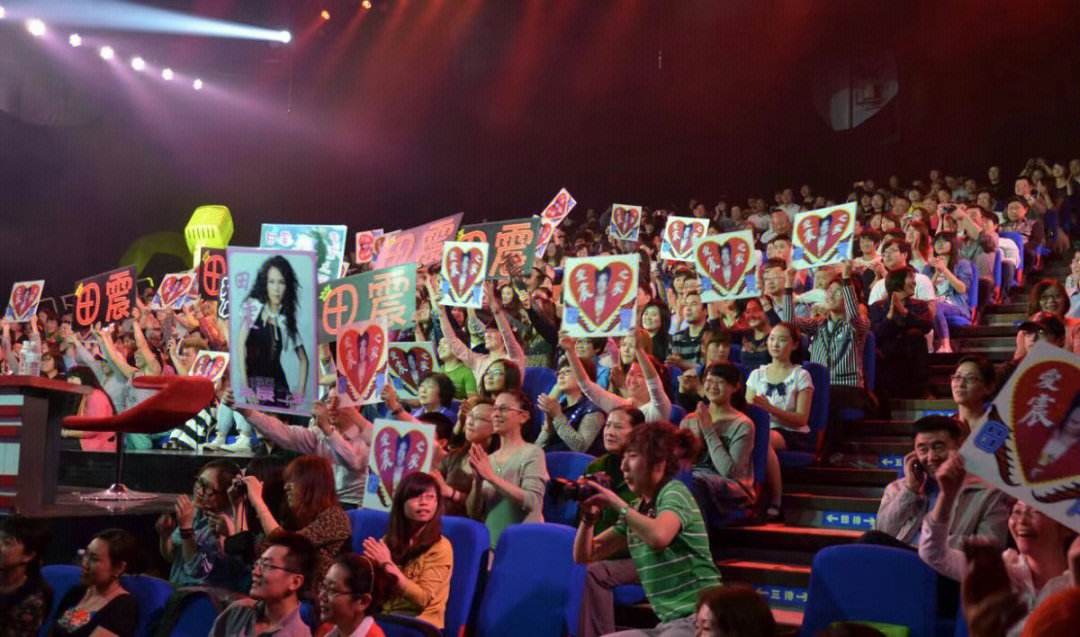 The host asked Tian Zhen: How do you evaluate Na Ying? Tian Zhen said ...