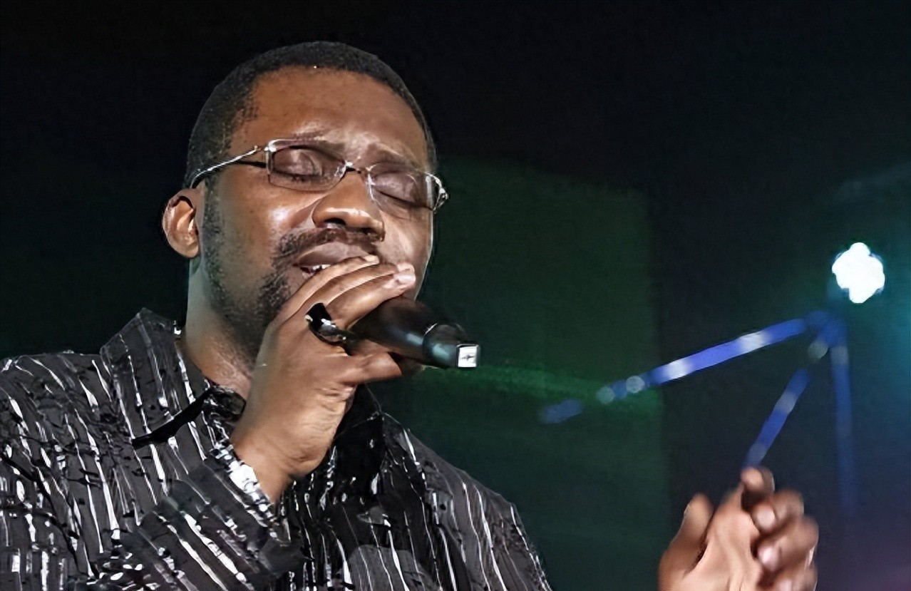 Black singer Haodi: After becoming famous, he married a Chinese wife, but he still hasn't ...